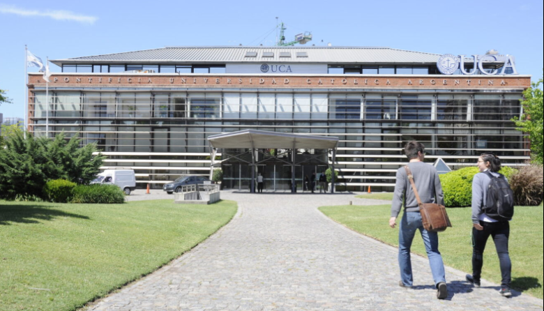 Nuevas carreras: la UCA amplía su oferta para 2024 - Universidades Hoy