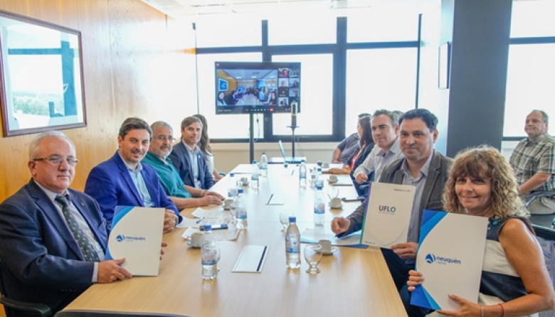 UFLO Universidad firmó convenio con la Universidad de Houston ...